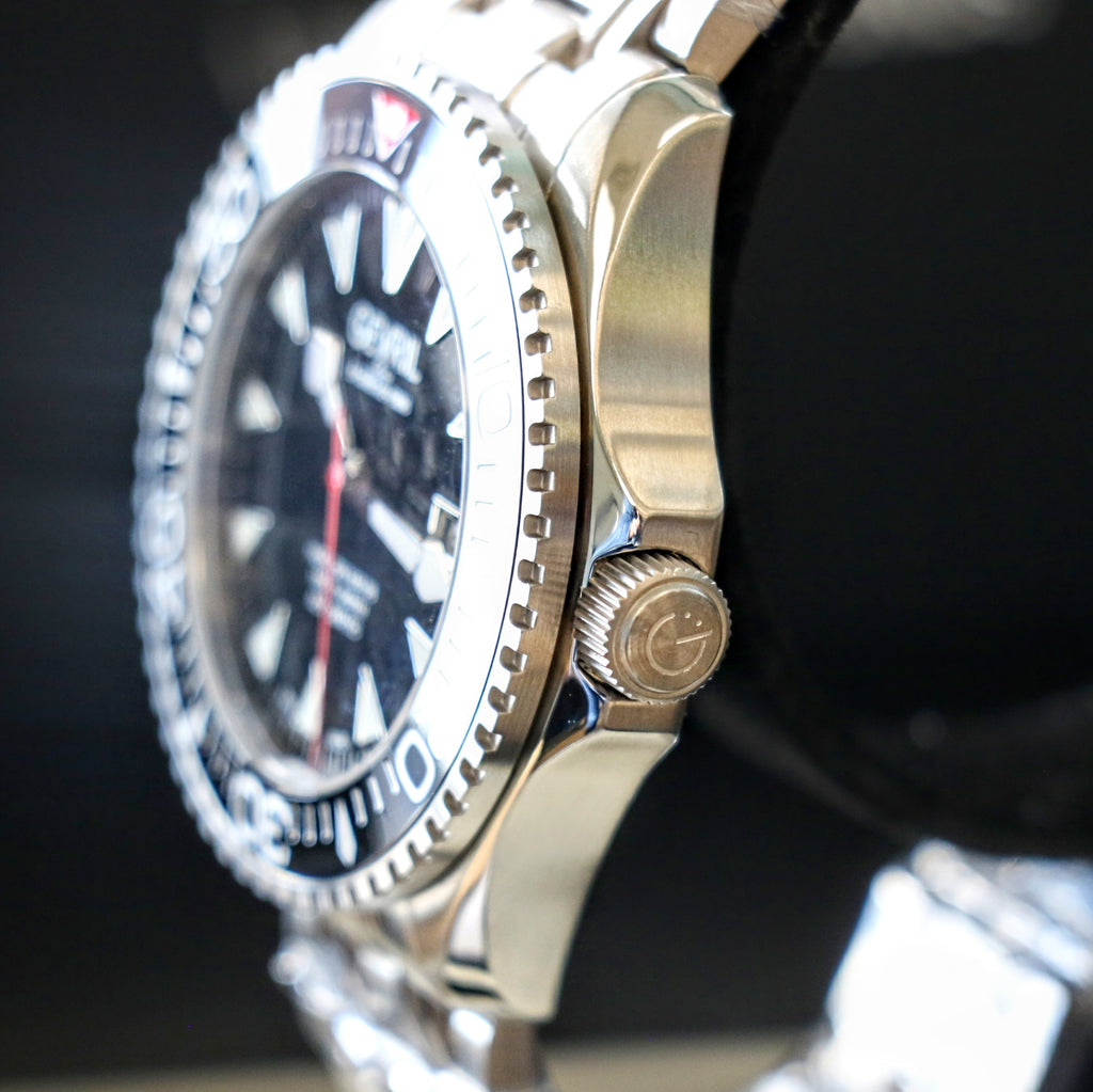 GEVRIL Hudson Yards Automatic Diver Watch Model 48800 - Display Back ...